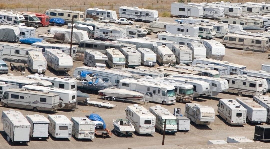 Best Parking Lot Storage At Affordable Rates In Lac La Biche